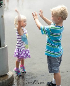 How to Enjoy Six Flags with Toddlers and Little Kids